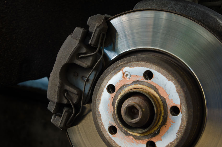 Causes of Hard Braking by Fleet Drivers and What to Do About It - Live ...